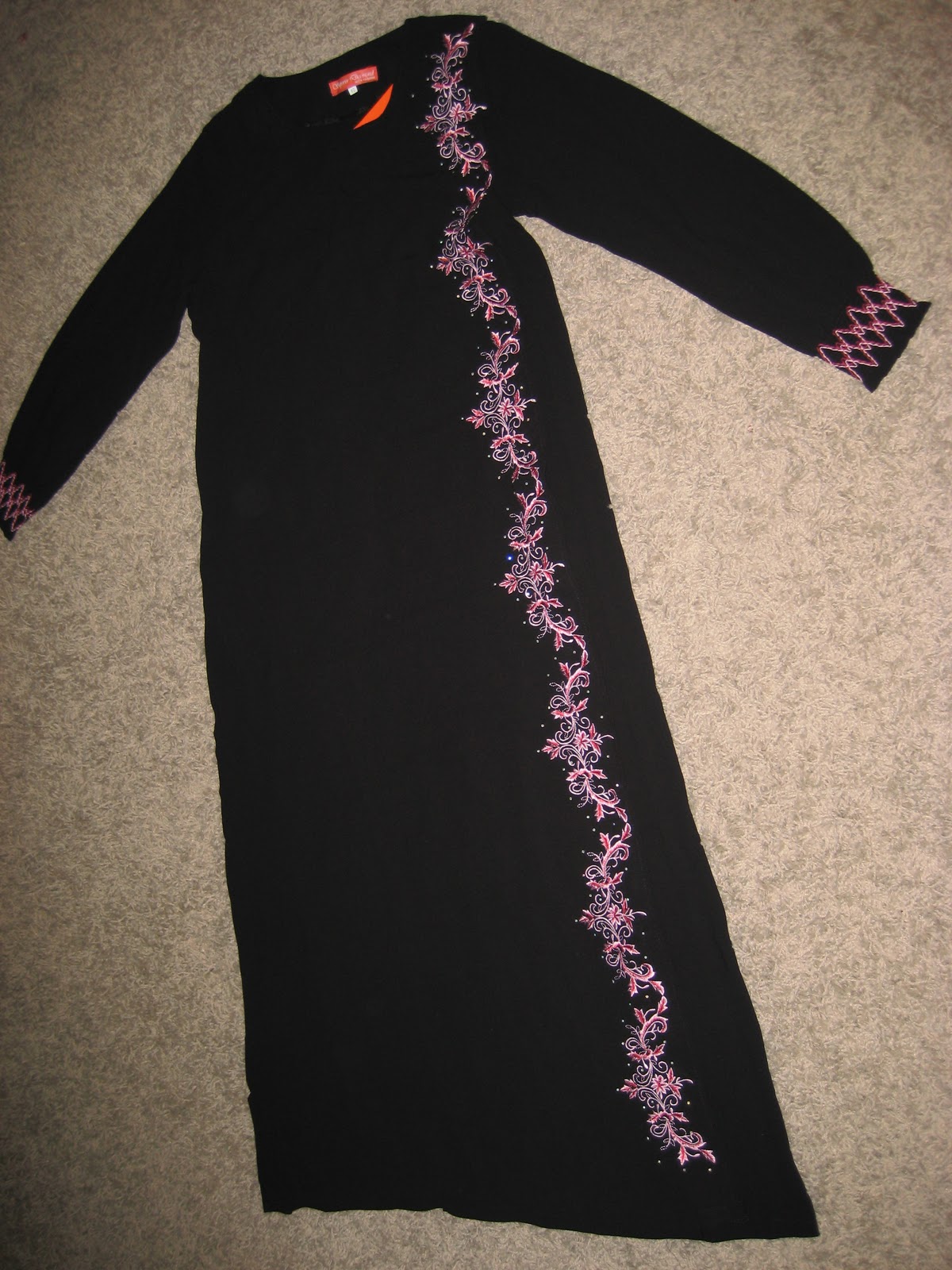 Galeri Jubah & Abaya: 11599 - ABAYA HITAM BERCORAK SULAMAN BUNGA MERAH