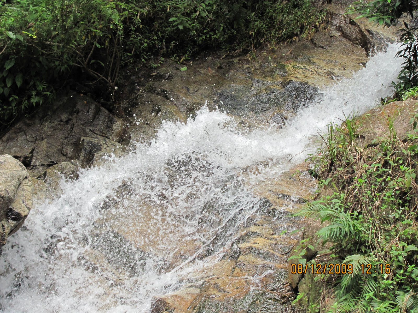 Exploring places and foodies: BATU DAM, Hulu Yam, selangor