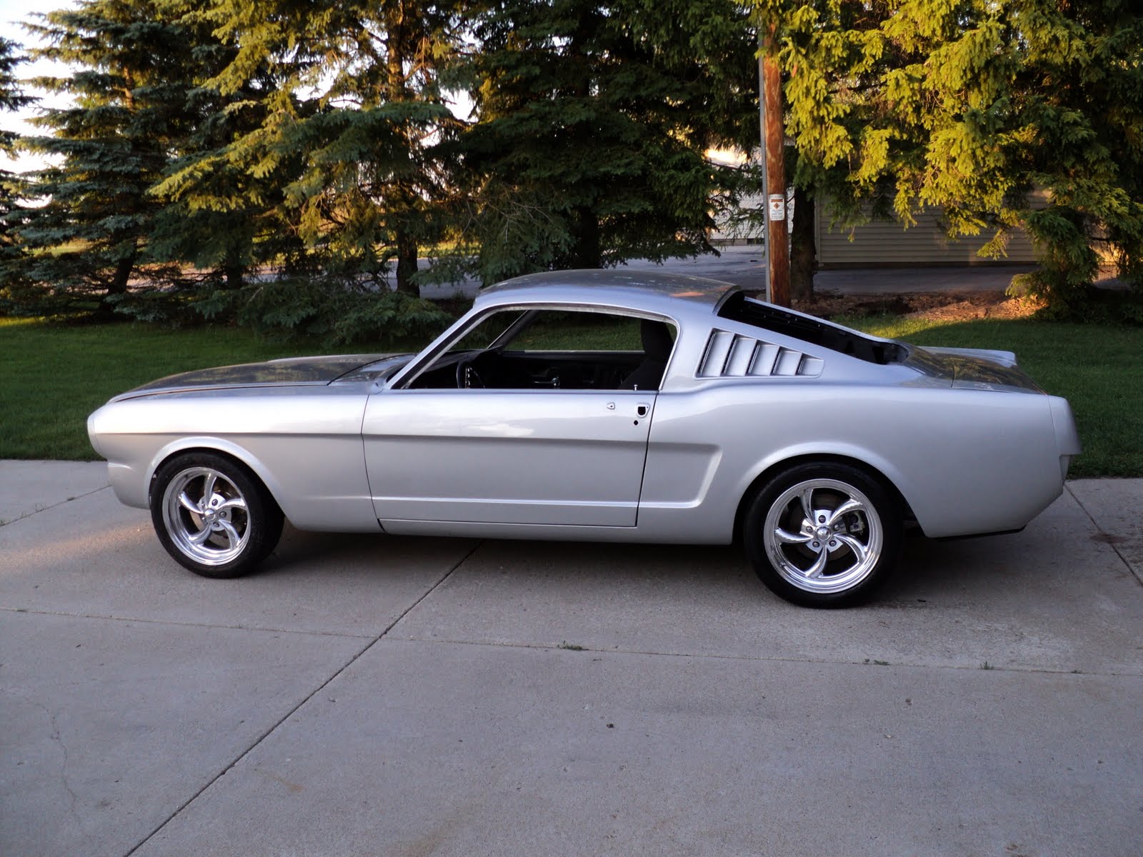 1965 Mustang Fastback Restomod