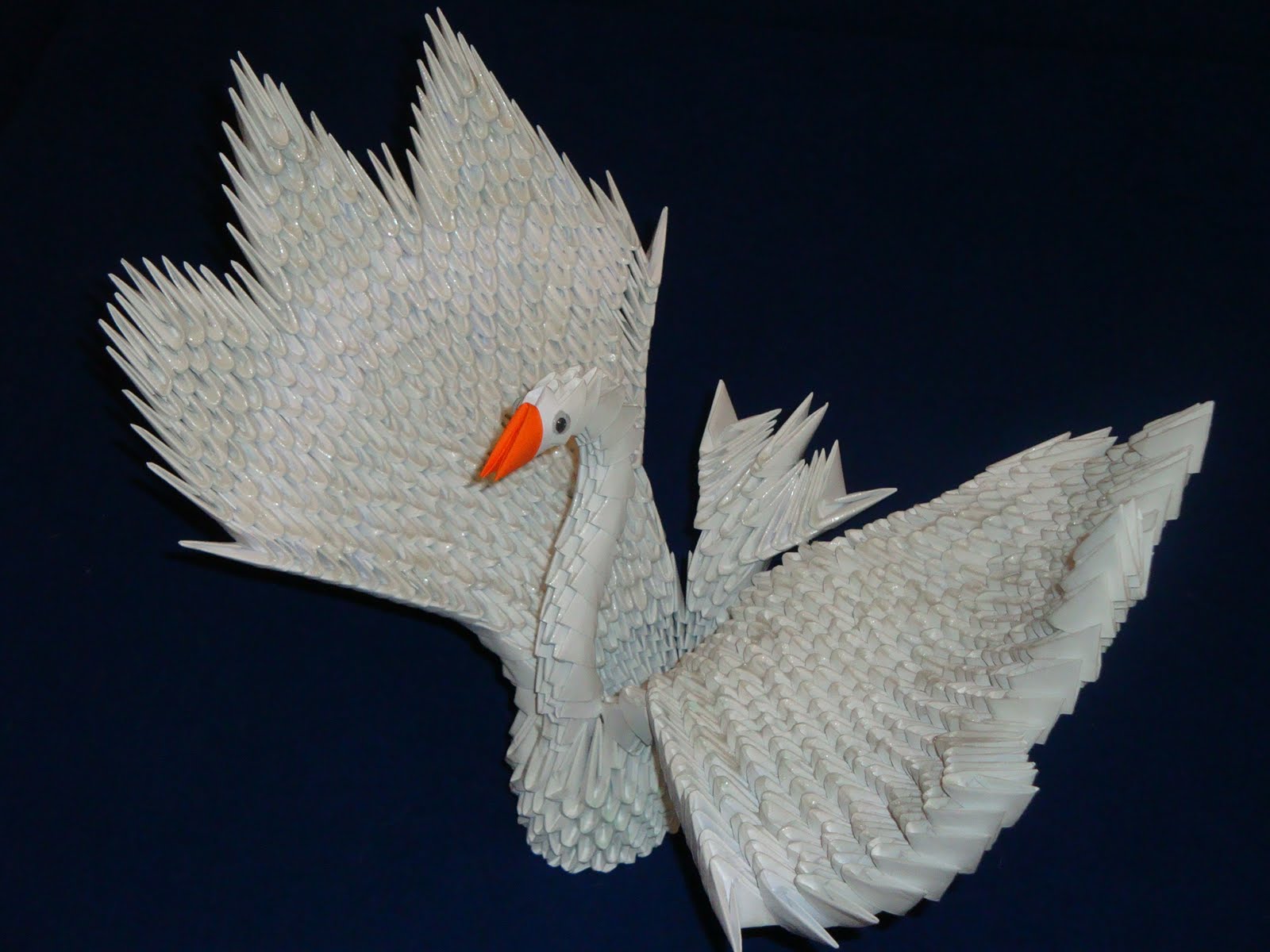 origami με την Ομάδα "Φαντασία": Origami γερανός με ανοιχτά φτερά