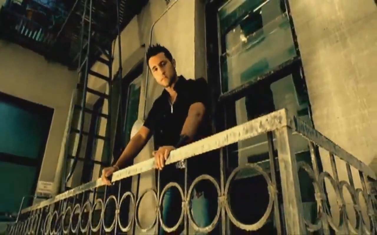 HIGH DEFINITION: Blue One Love