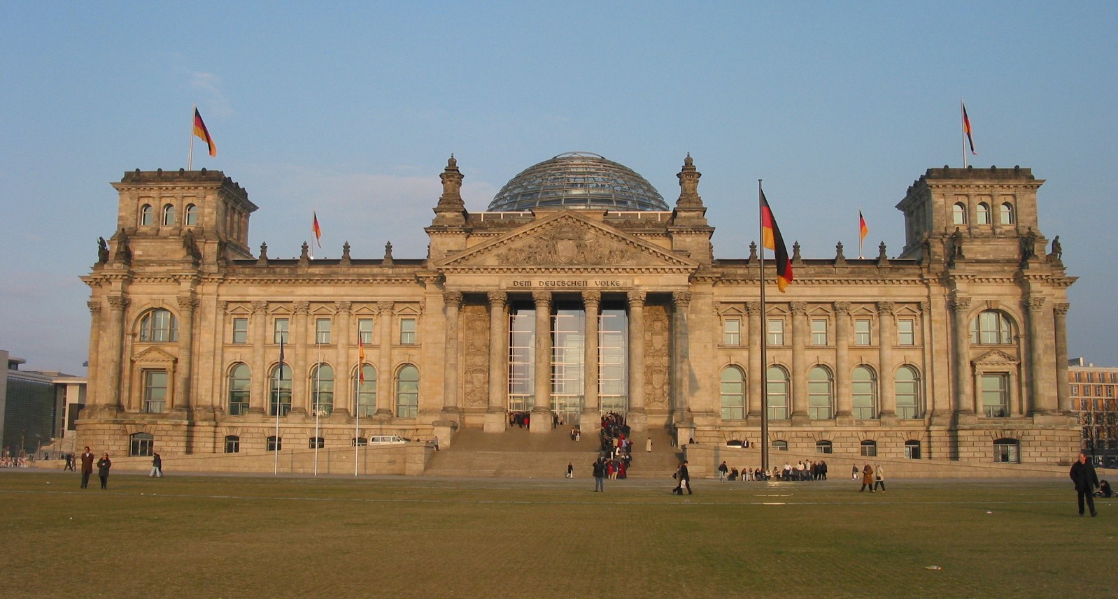 REICHSTAG (1)
