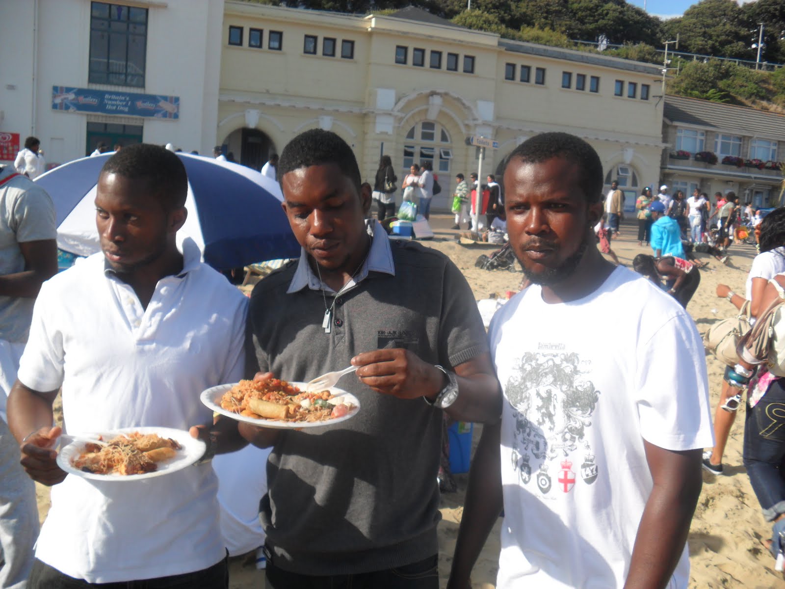 Young Money Shares: Captain Blood Role in Salone Outting