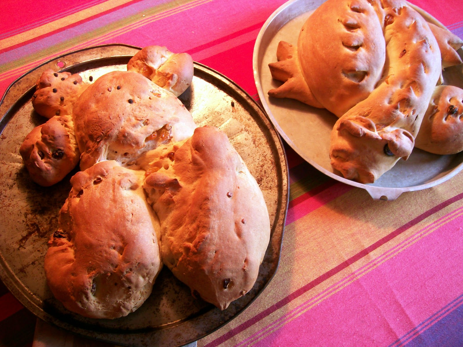 cypress space: Michaelmas baking....Dragon Bread!