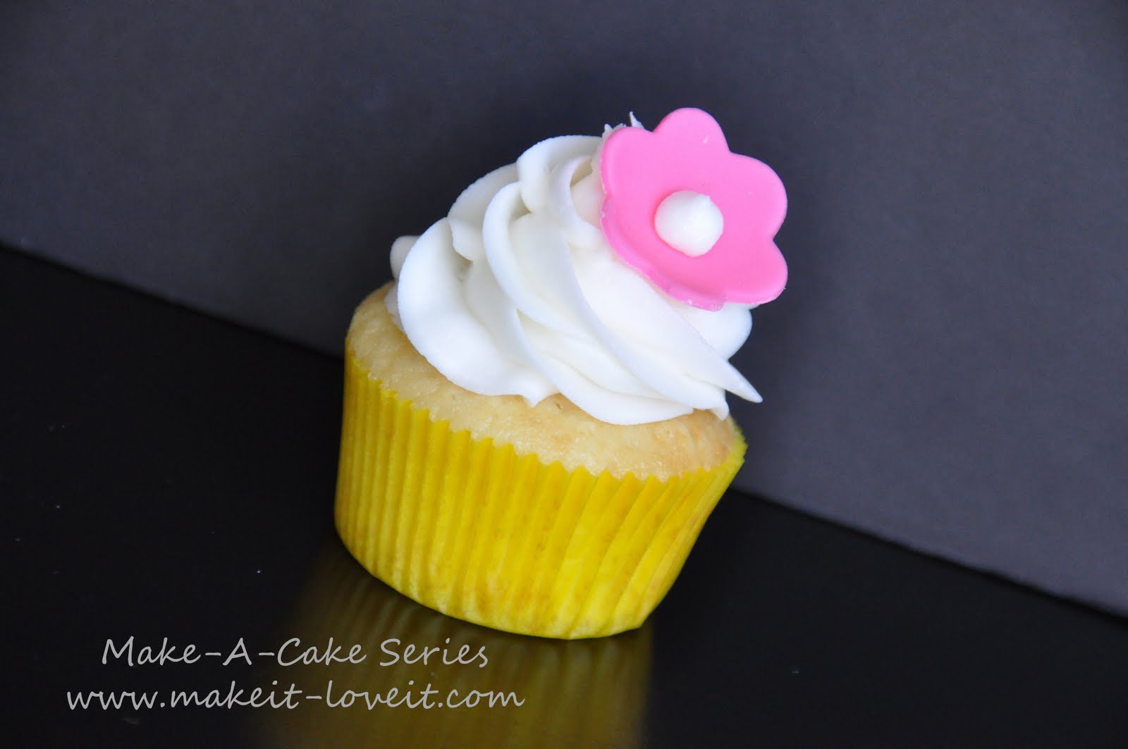 Make-a-Cake Series: Cut-out Flowers | Make It & Love It