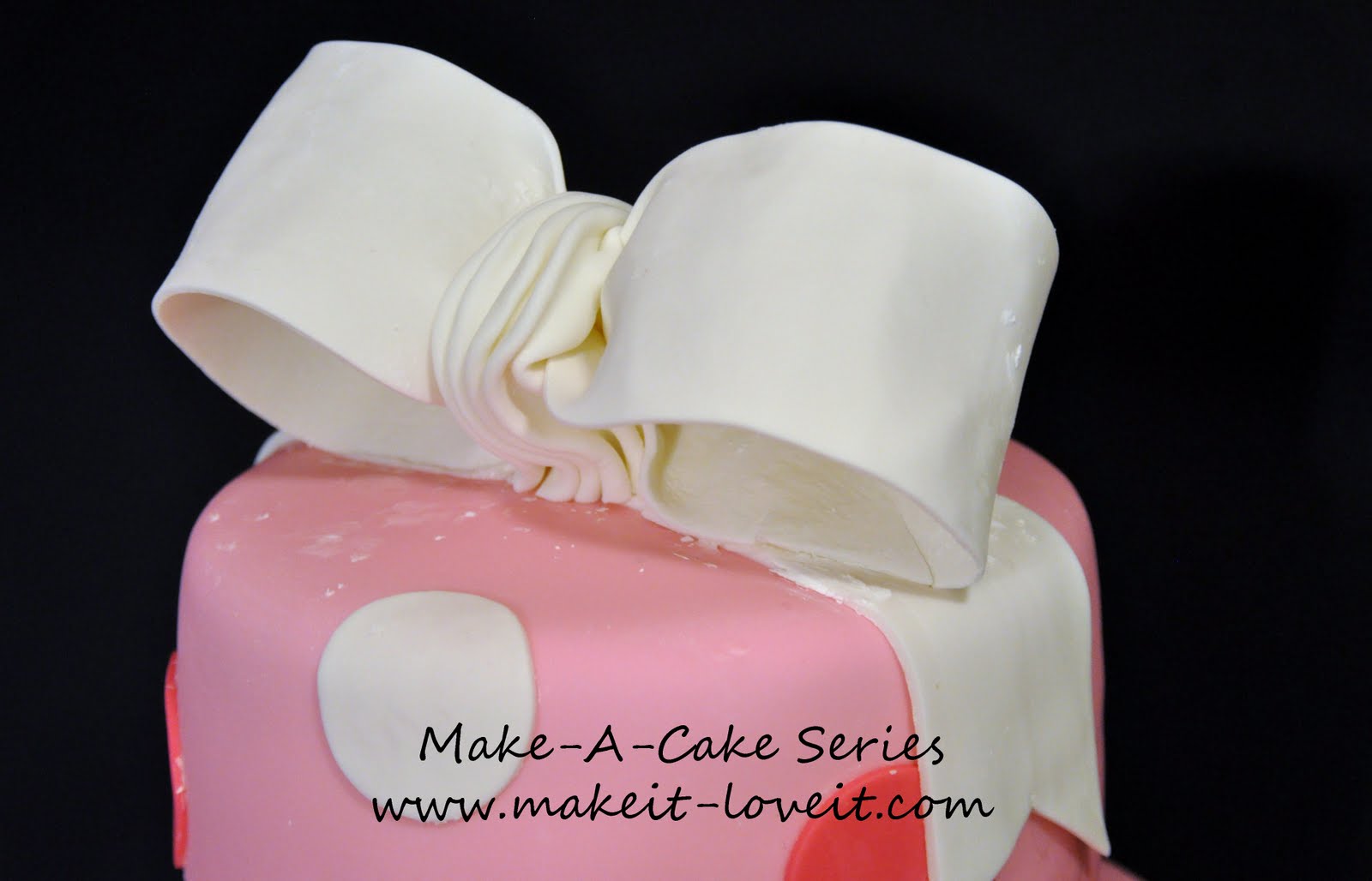 Make-a-Cake Series: Gumpaste Bow, Part II | Make It & Love It