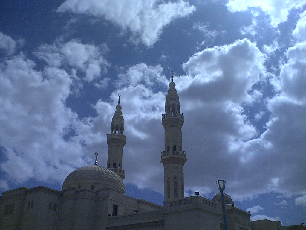 From Egypt With Love: Al-Hosary Mosque - 6th October City