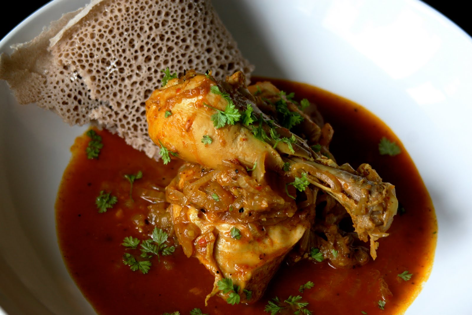 injera b'waht b'law-ho