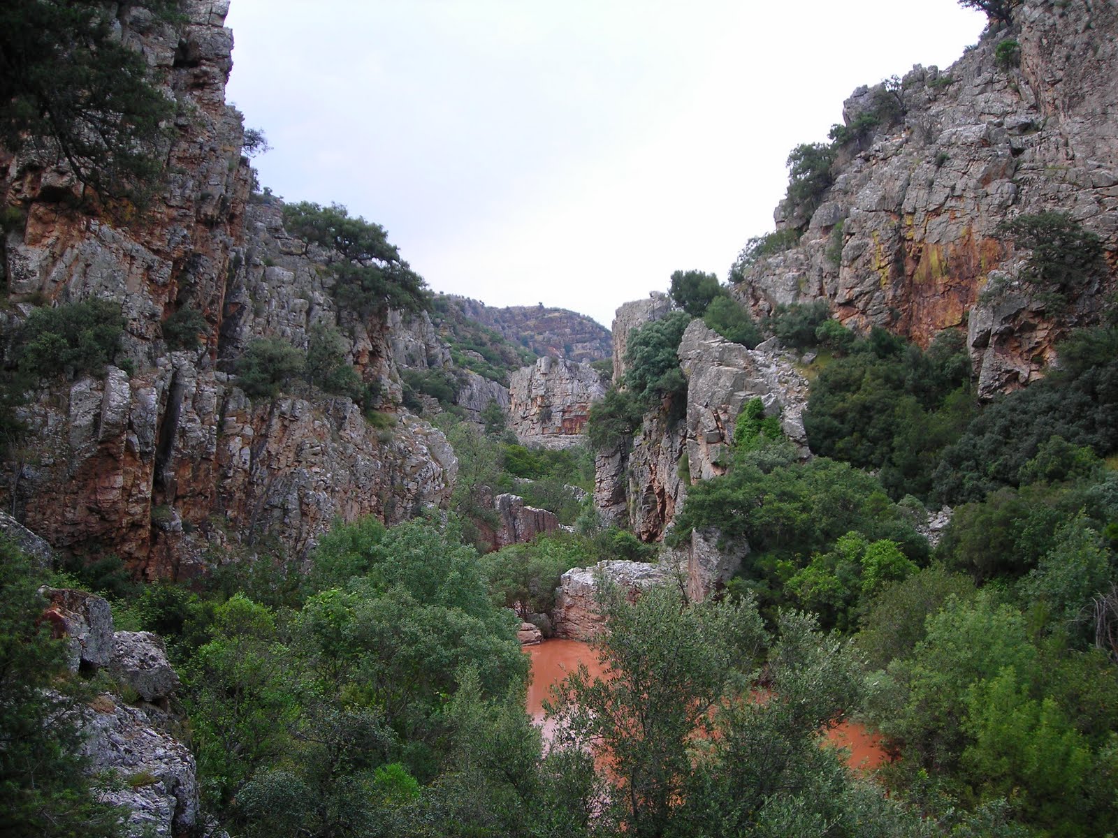 LA PESCA: EL RIO DEL SAlTO EL FRAILE.