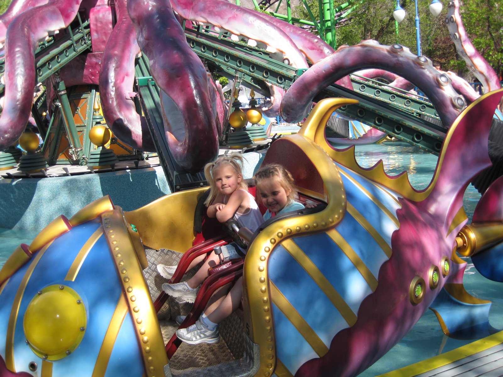 Merry Pursuits: Lagoon, Farmington, Utah