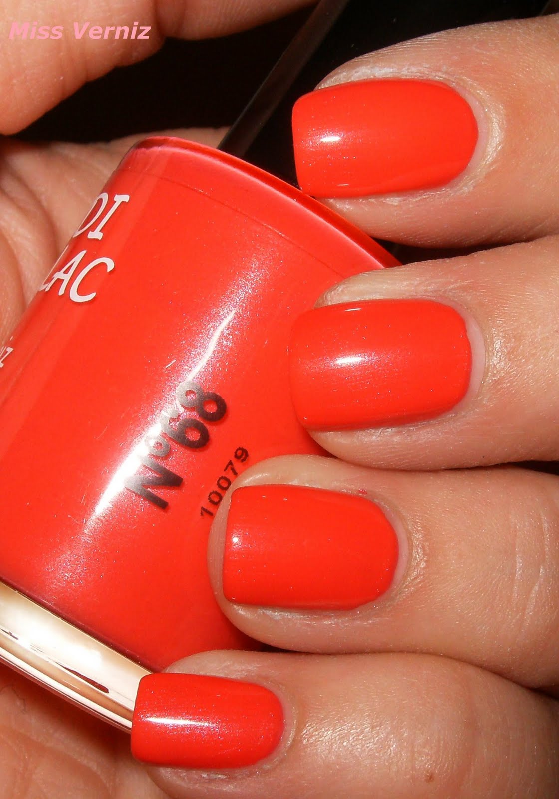 Ana_missverniz: Verniz Medi Perlac Numero 68.....um Coral....!!!!