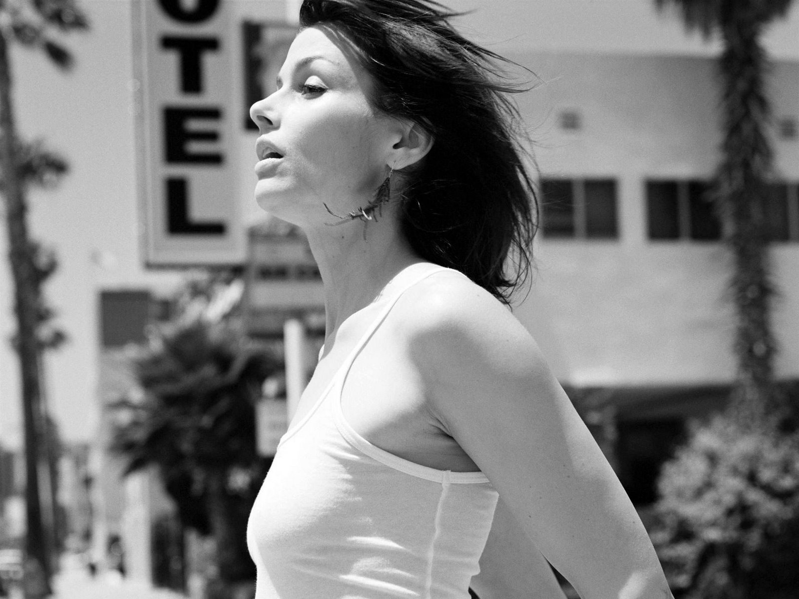 Bridget Moynahan Hot Pictures Bikinisexyphotoshoot Girls Wallpapers Movie Dvd Music Reviews