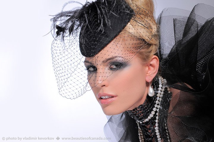 MISSES DO UNIVERSO: Fotos Oficiais de Elena Semikina - Miss Canadá ...