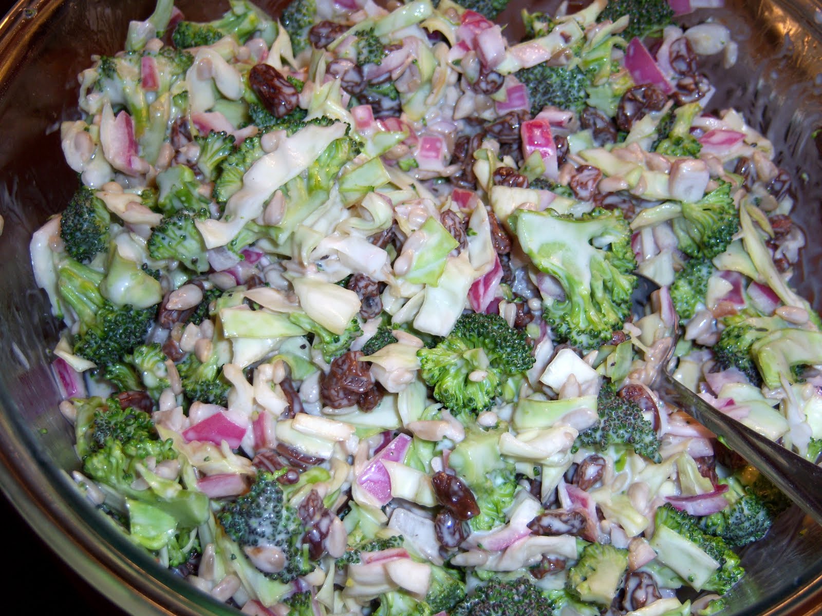 Healing Cuisine: Broccoli-Cabbage Slaw