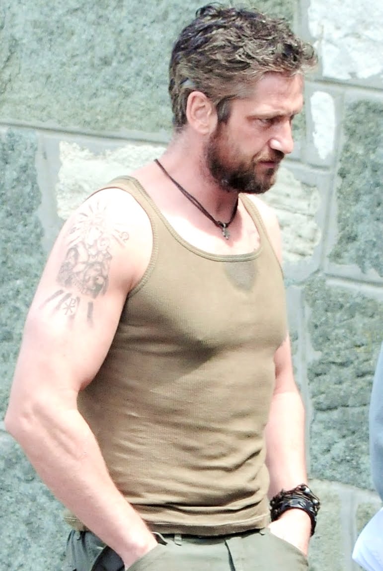 celebrity muscle: Gerard Butler