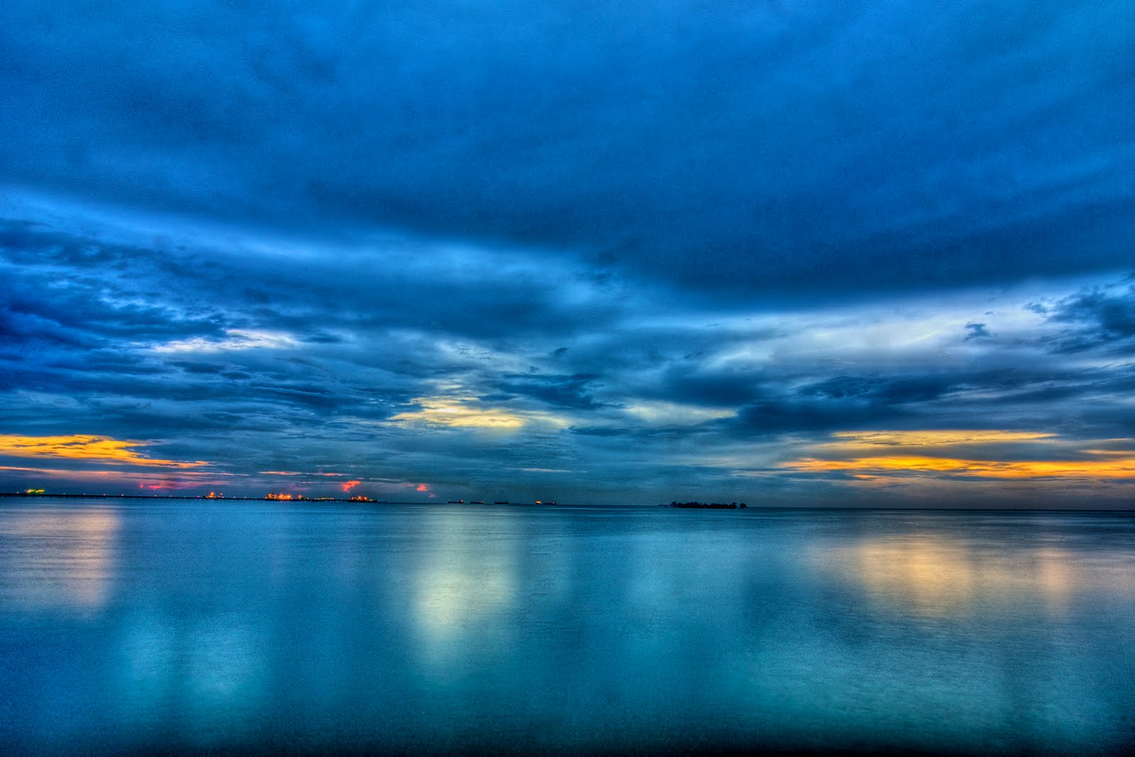 Get inspired and enjoy the photos on this website: Beautiful HDR ...