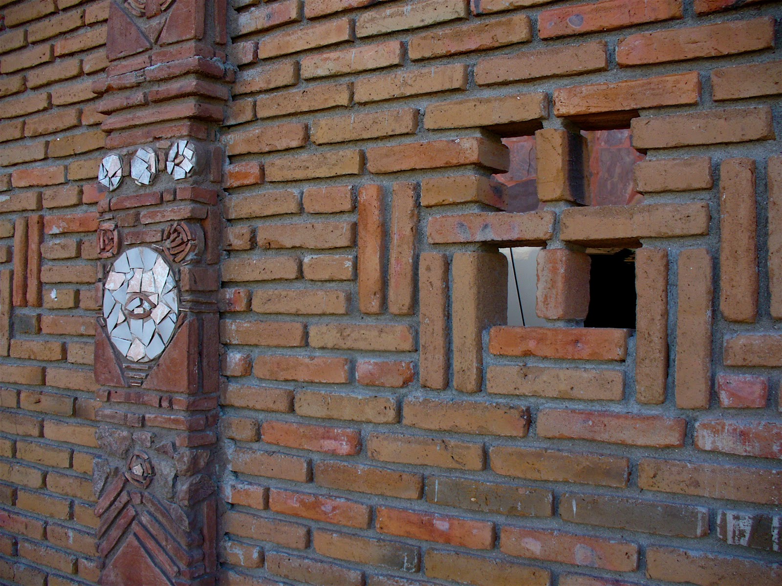 Alt. Build Blog: Decorative Brickwork In Mexico