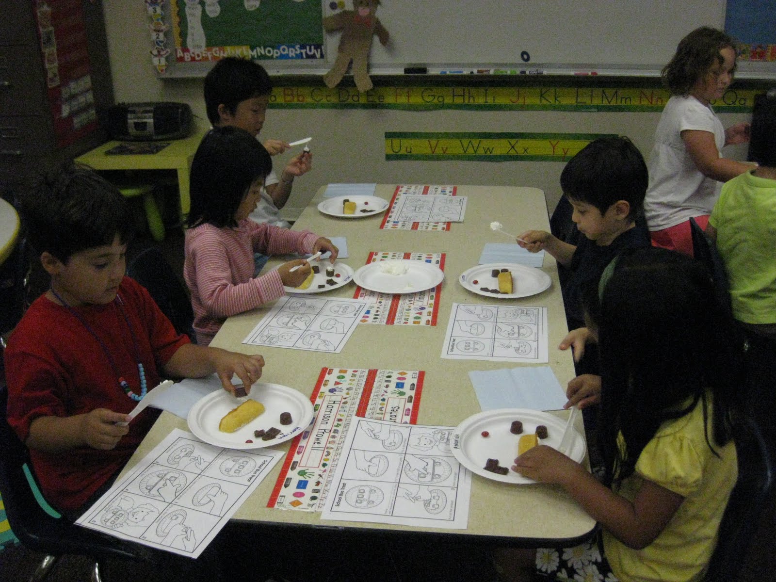 Mrs. Mason's Kindergarten Class: School Bus Cooking