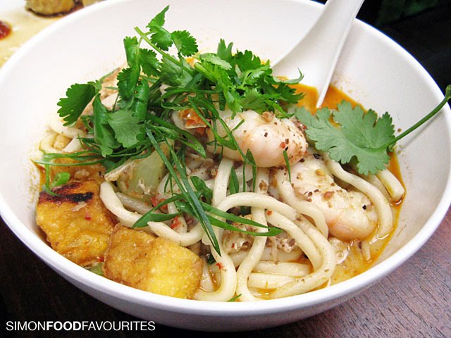 Simon Food Favourites: Bamboo Dumpling Bar, Surry Hills (25 May 2010)