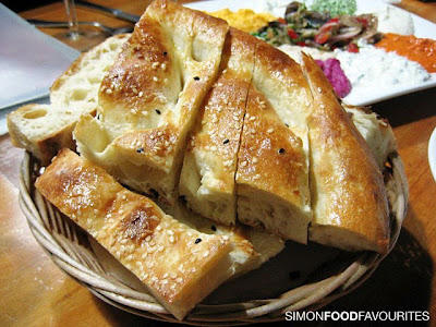 Simon Food Favourites: The Sultan's Table: Turkish Dips and Bread ...