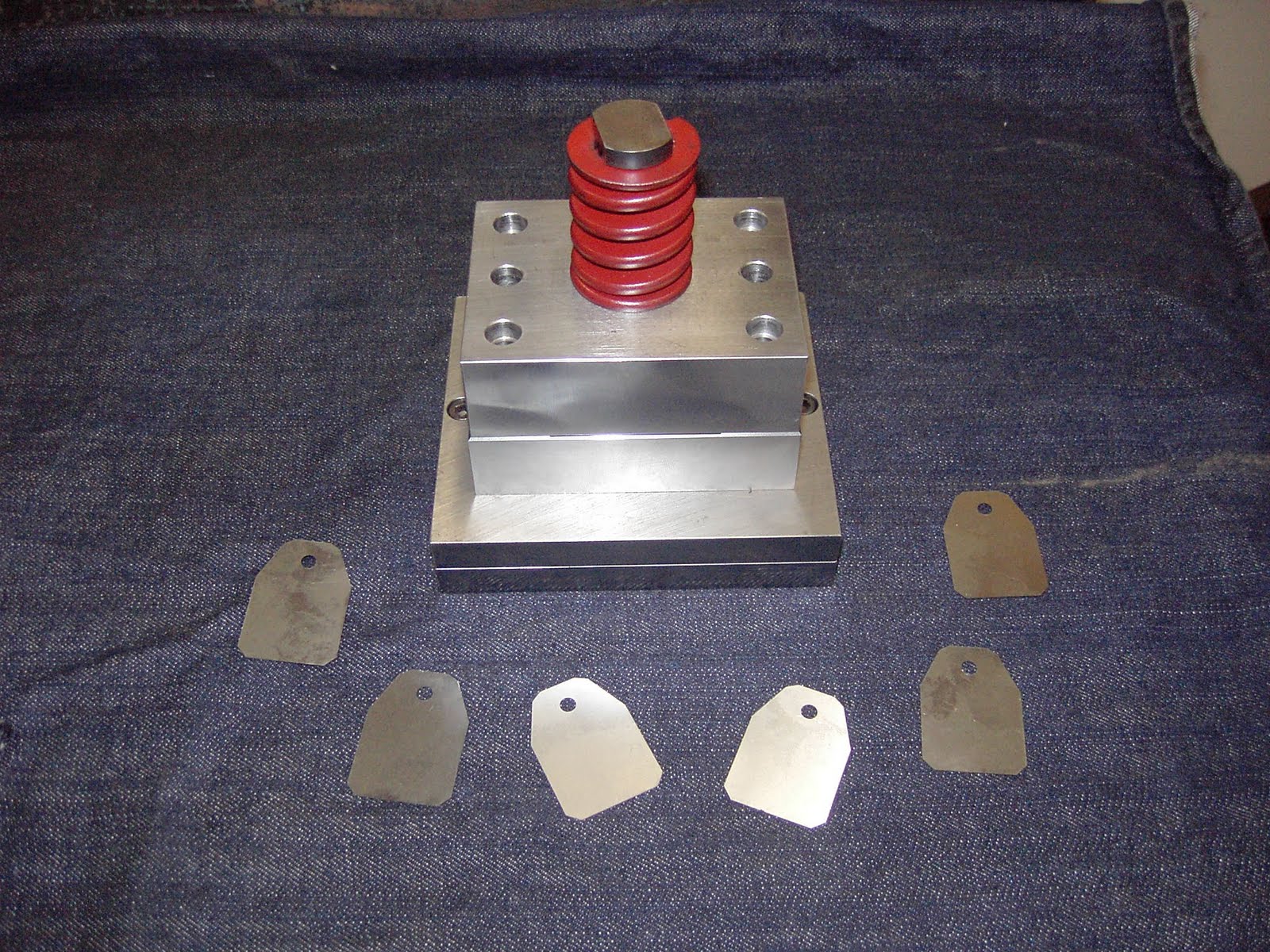 Eckman Tool and Machine: Punch Die