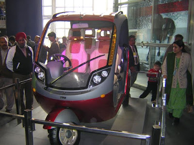 Look at it: New Auto Rickshaws on Mumbai Roads from TVS