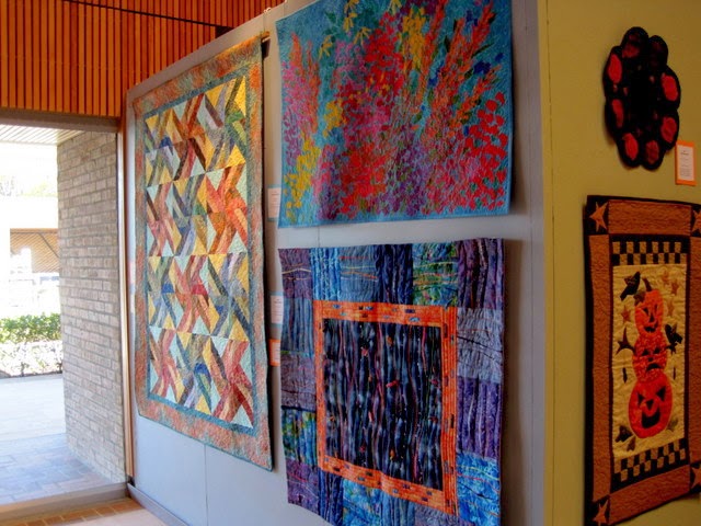 A Sentimental Quilter: Quilt Show at the Garden