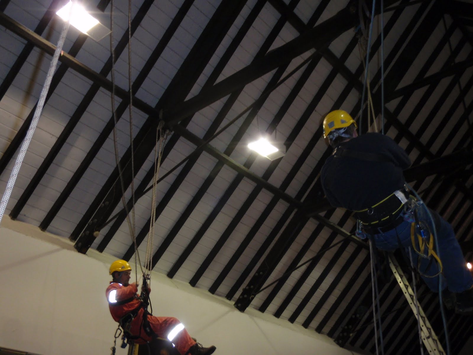 TEAMASCENT info@teamascent.co.uk: Skye Rope Access - Portree