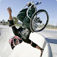 Media dis&dat: Scholastic magazine covers wheelchair stunt master ...