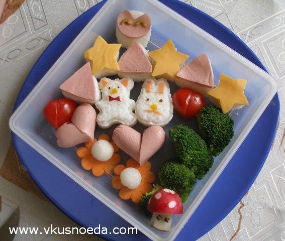 GarnishFoodBlog - Fruit Carving Arrangements and Food Garnishes: Cute ...