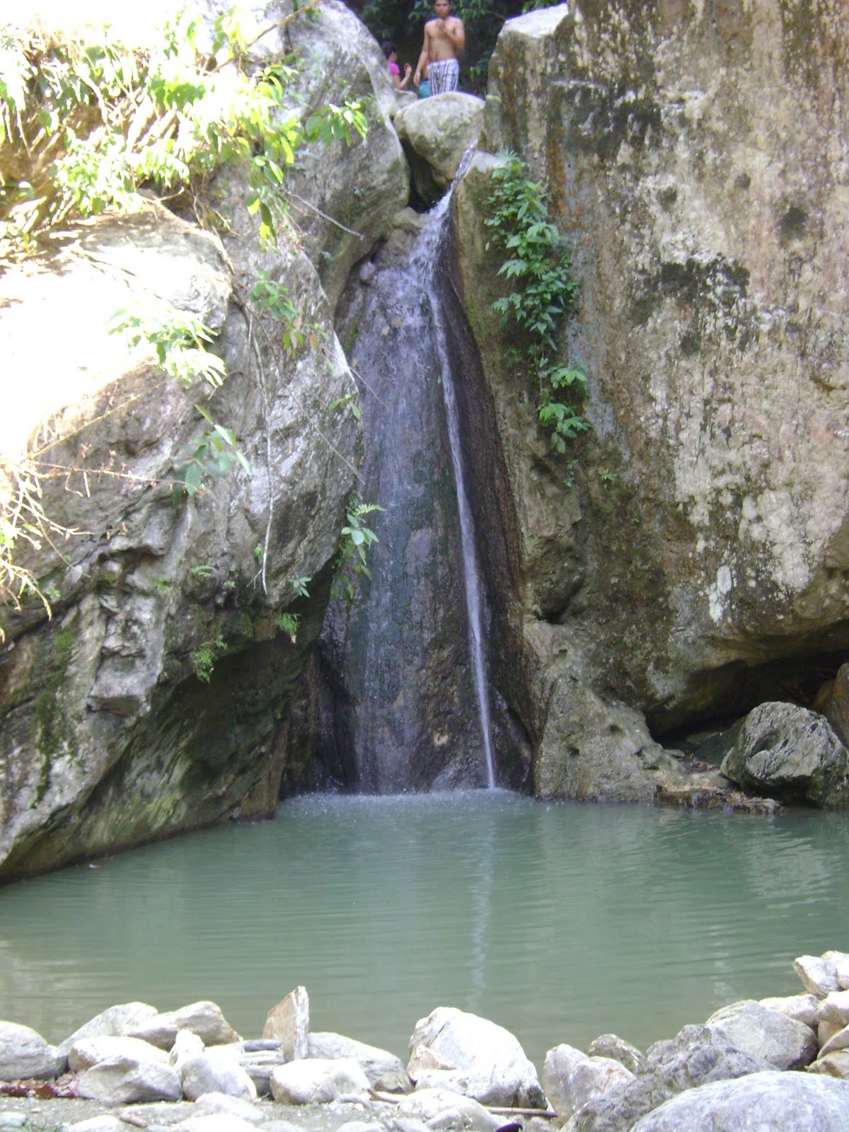 Journey To Life: Puerto Galera Trip - Trek to Talipanan Falls