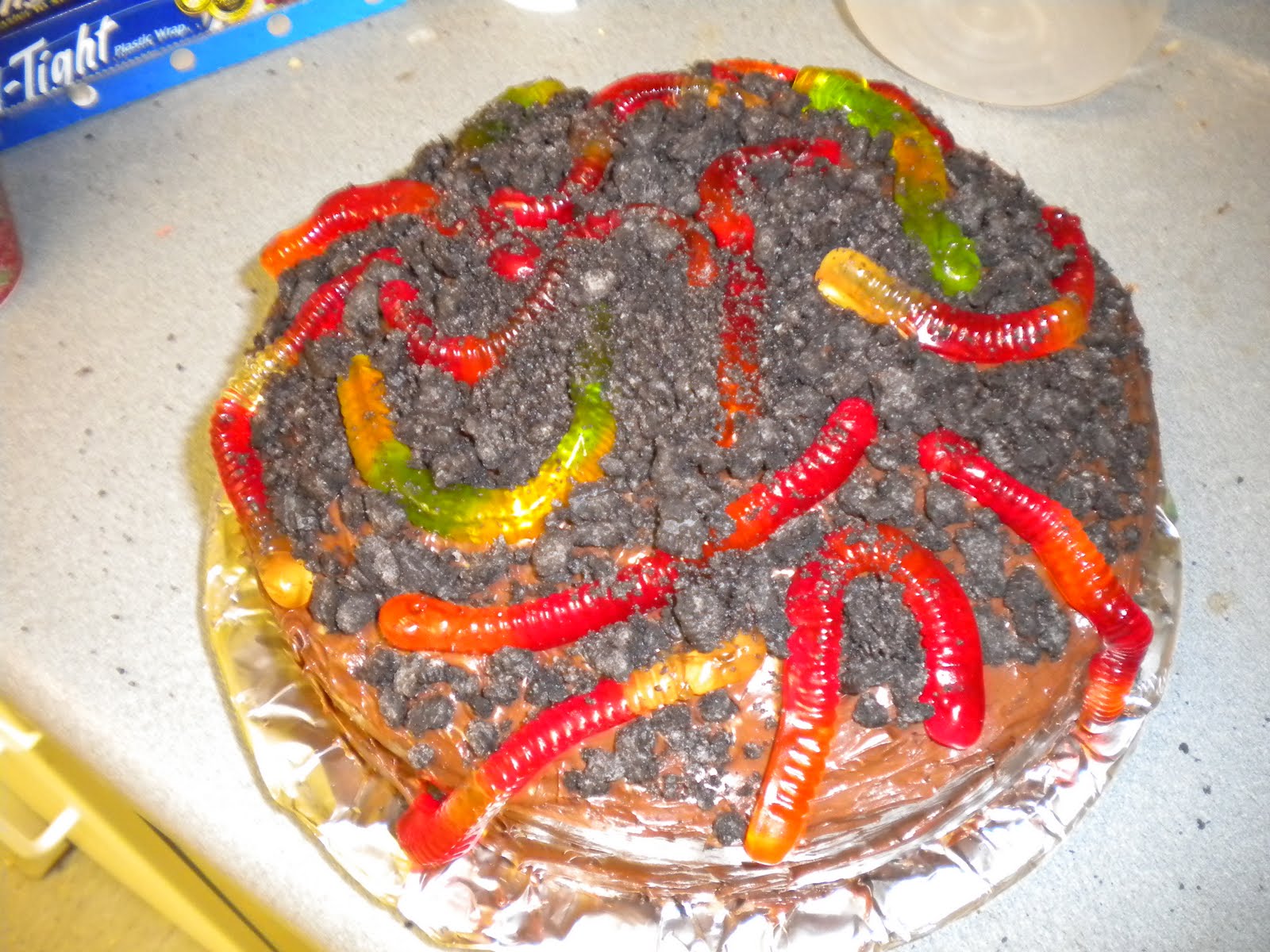 Cookies 'n' Cream: Worms and Dirt Cake (5/28)