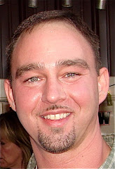 The Average Guy Reviews...: Movie Review: "17 Again"