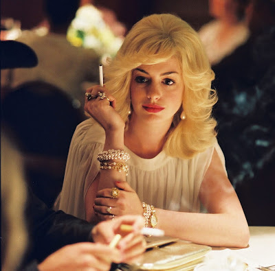 WEIRDLAND: Smoking characters