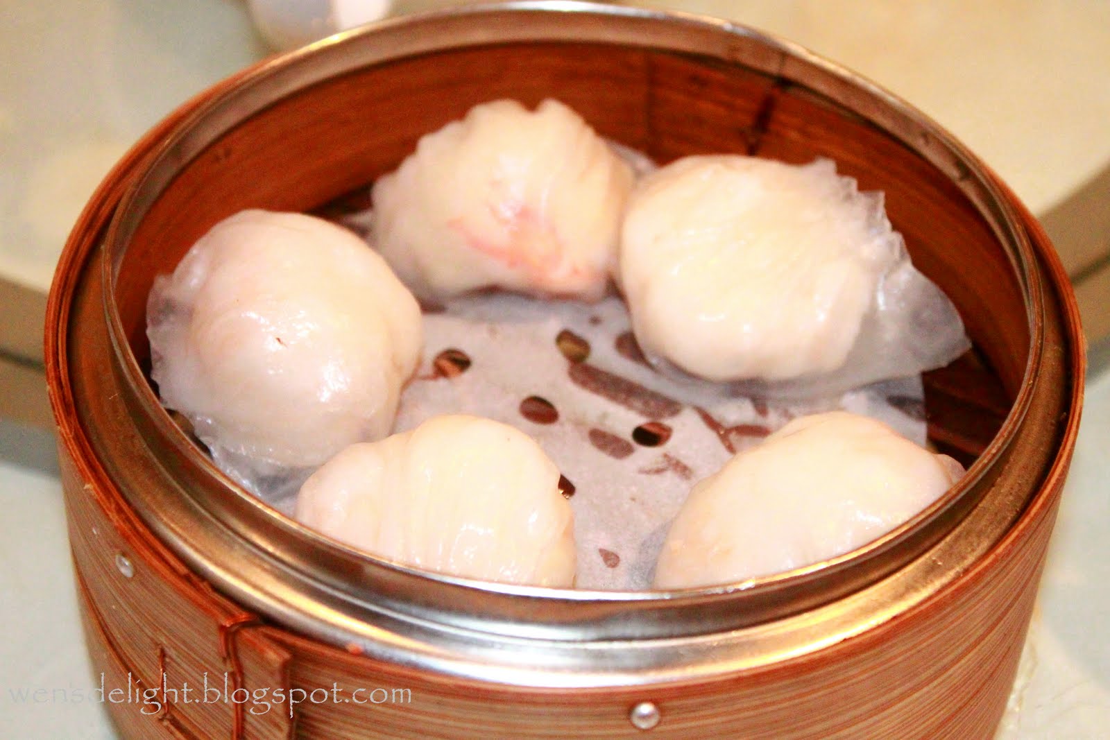 Wen's Delight: Wah Lok Cantonese Restaurant