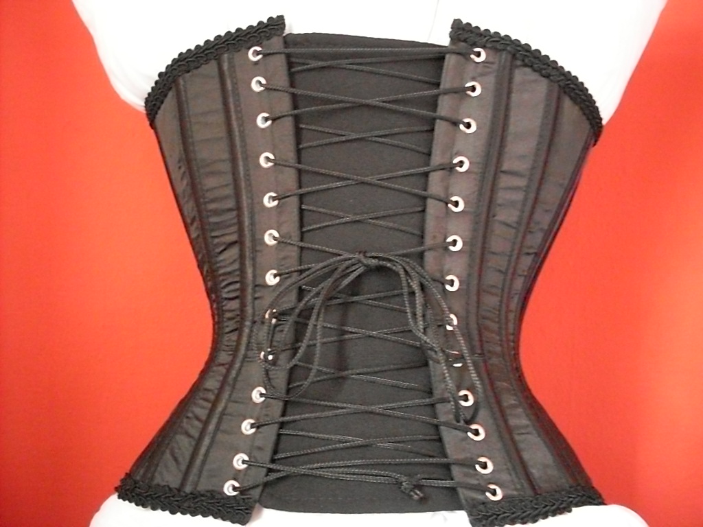 Aradia Vamp Corsets