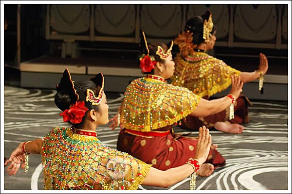 Tourism Terengganu: Tarian Inang