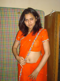 Indian Masala Aunties Navel Gallery: Desi Hot Real Life Aunty Fleshy ...