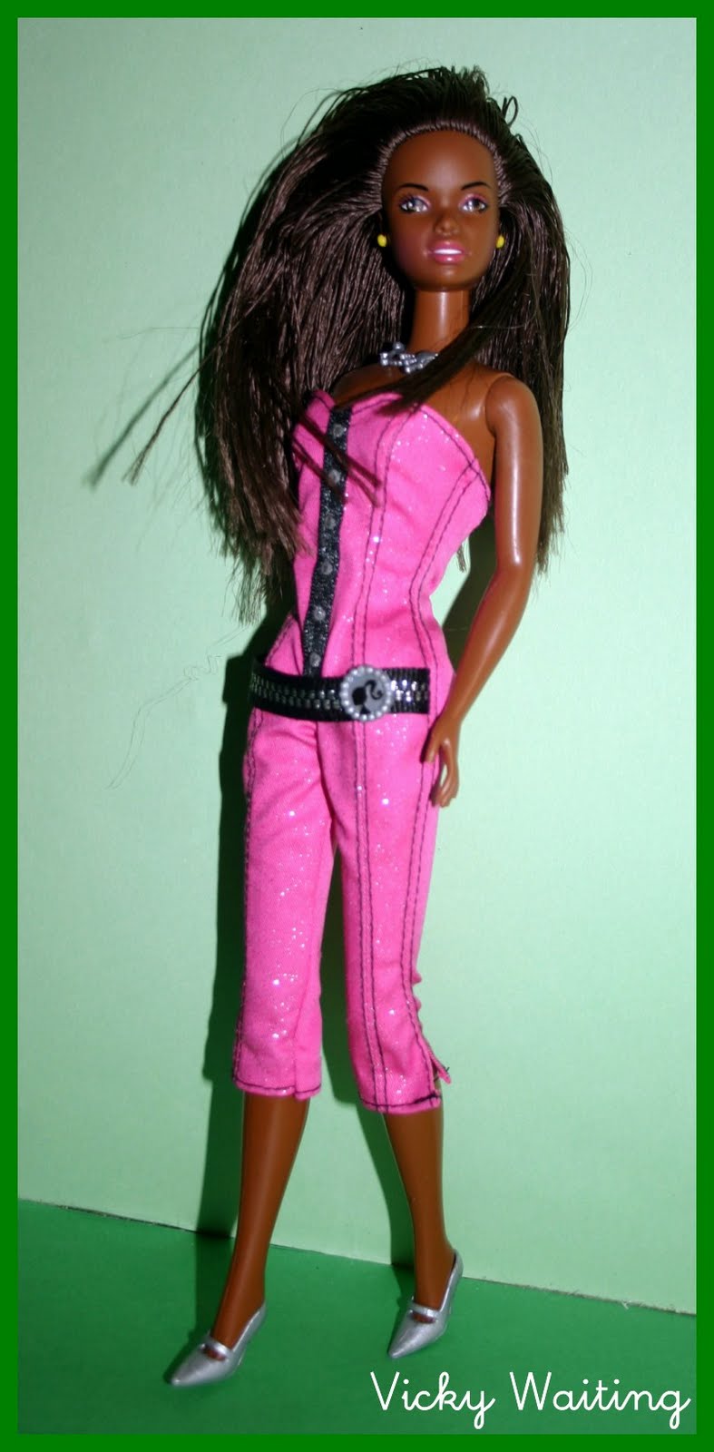 Estas son mis muñequitas: Barbie Negrita con Rastas, para mi amigo Cis.