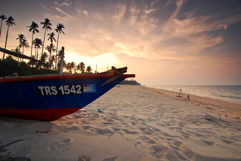 Pantai Batu Rakit | Travel Guide & Makan² Guide