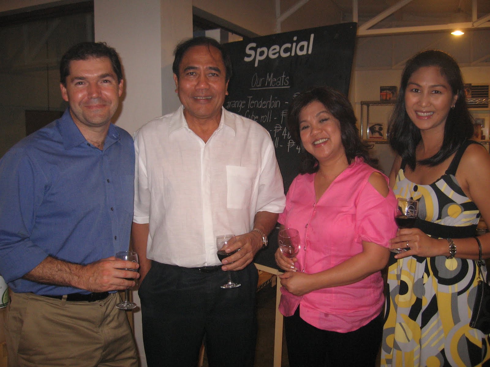 THE CORNER depot: 05/12/10