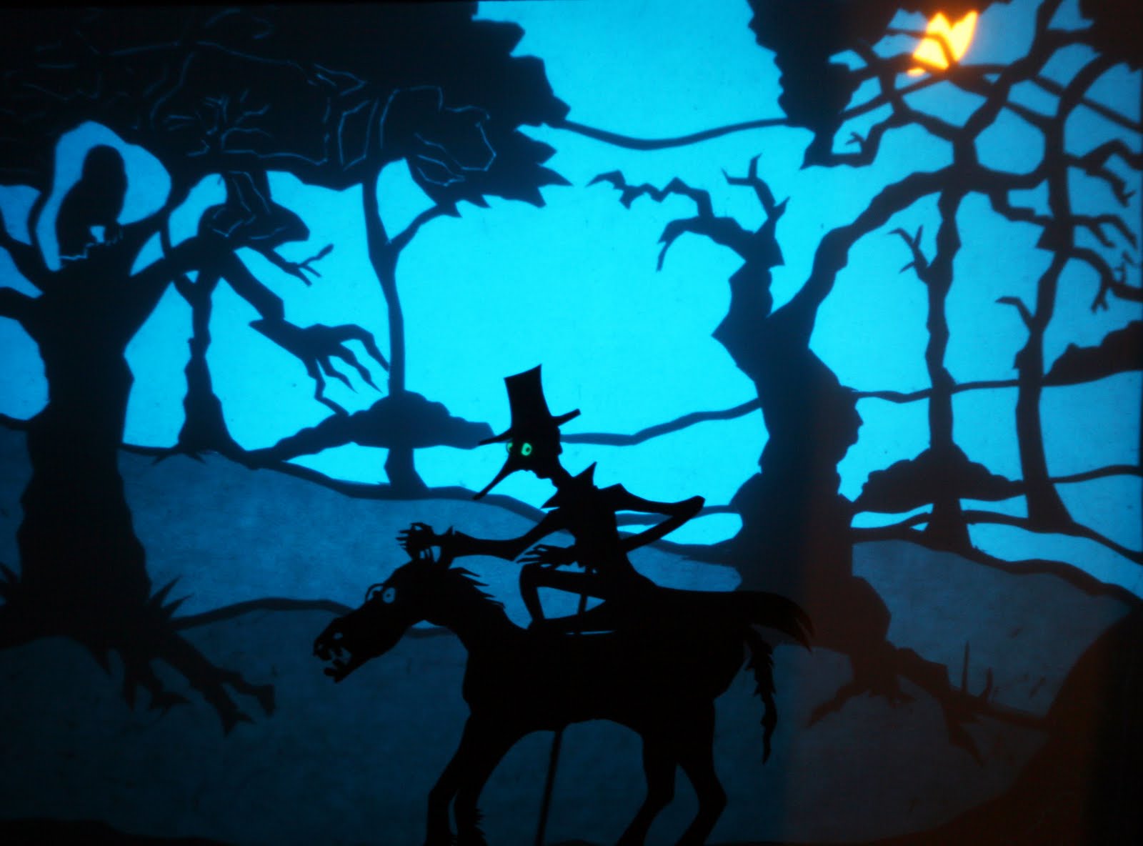 Firefly Shadow Theater