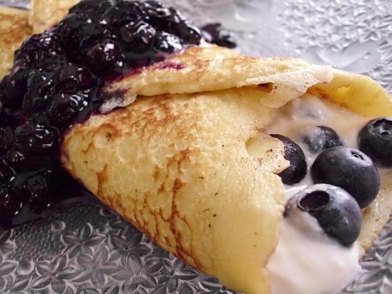 Basket 411: Sunday SPECIAL-Berry Blitze (Crepes)