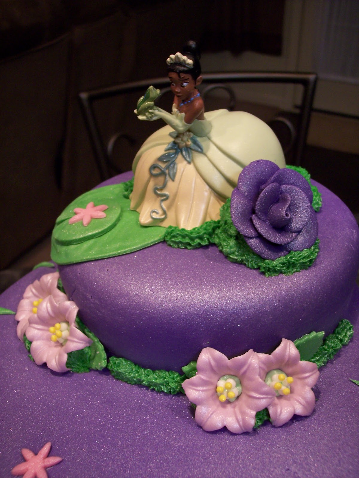 MyMoniCakes: Princess and the Frog / Princess Tiana Cake