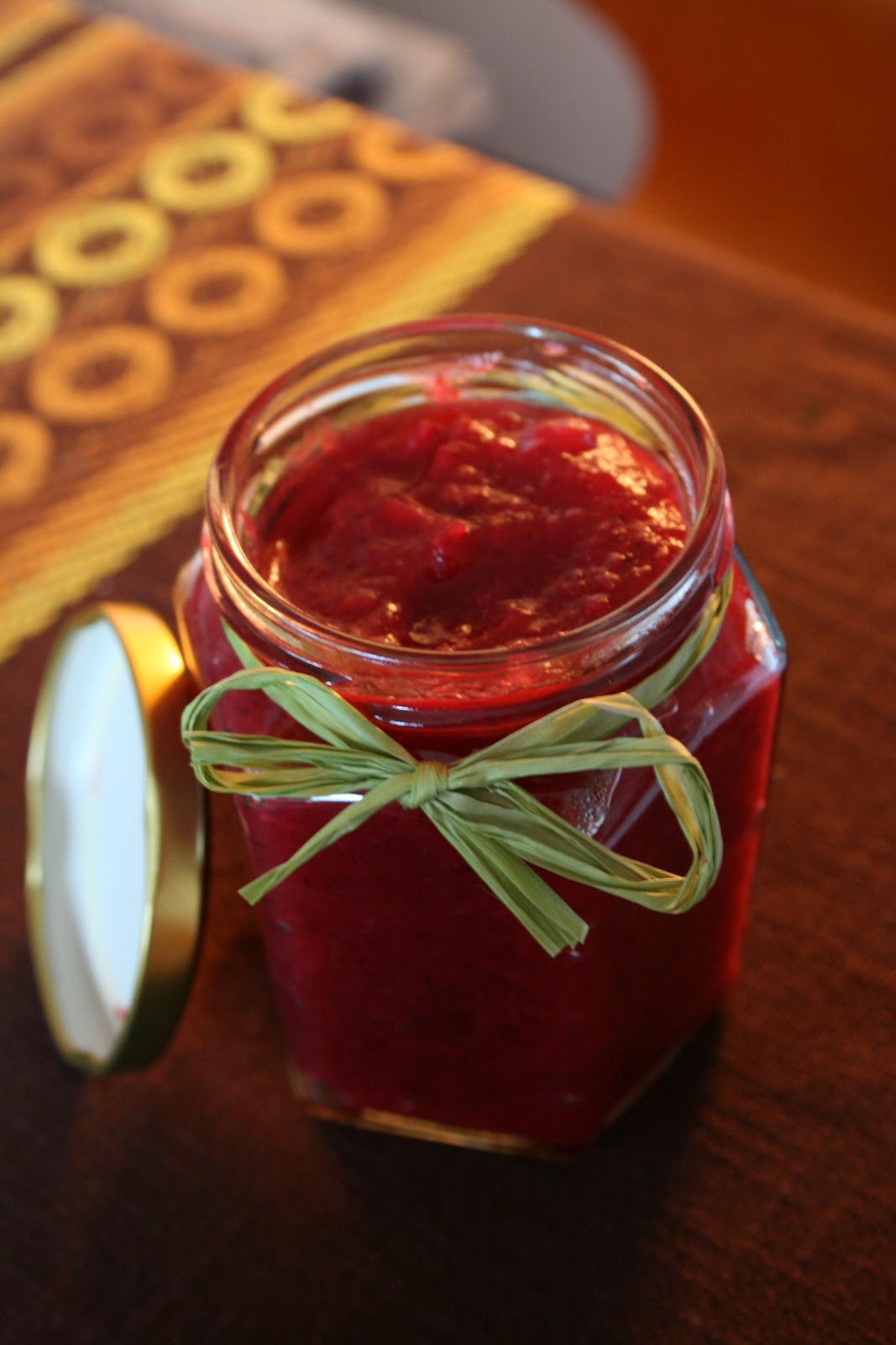 Rusinat pullasta!: Puolukka-omenahillo