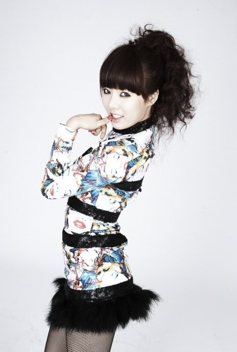 JomiKpopFanSub: 4MINUTE * Diamond* 1st album japonés Fotos