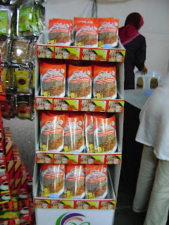 The Mukah: Snek Sagu Tradisional Sarawak- 3 in 1 Special : Sagu, Kacang ...