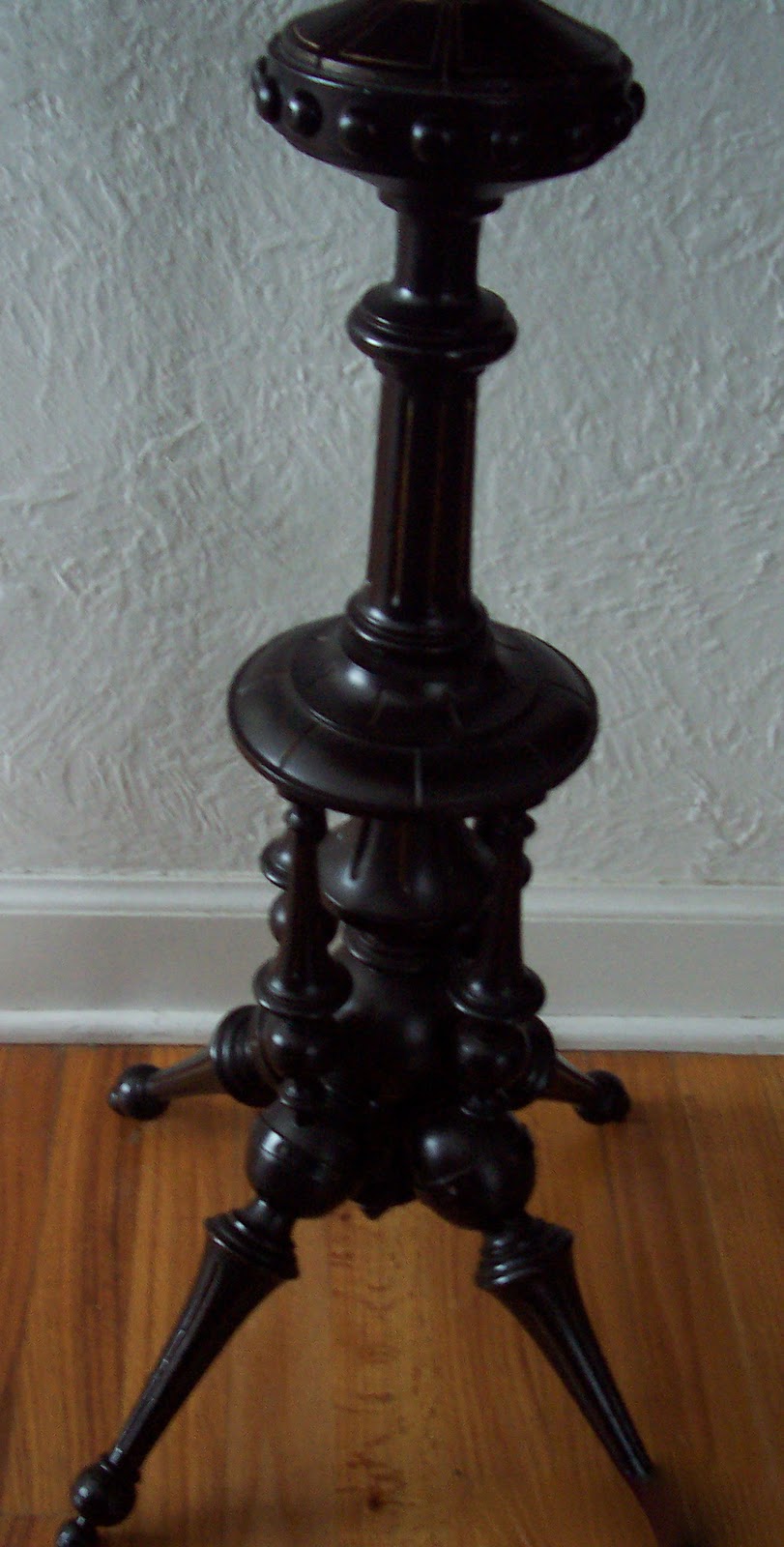 antique-hunter.com: George Hunzinger Table