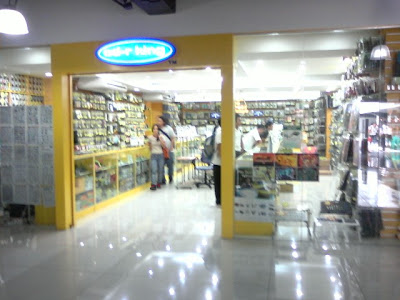 Waiting at Alphaland Southgate Mall |Filipino Sojourner