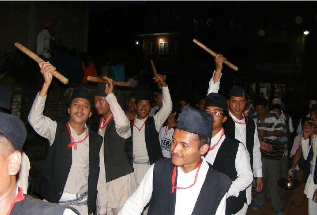 VISIT BHAKTAPUR: Newari Dress and Ornaments